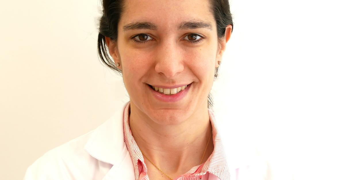 dra. Maria Esther Gamez Cordoba | Clínica Corachan